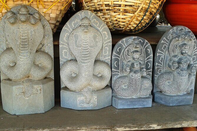 Spike's Guided Tour -Quintessential Goa in a Nutshell - Transportation & Group Dynamics