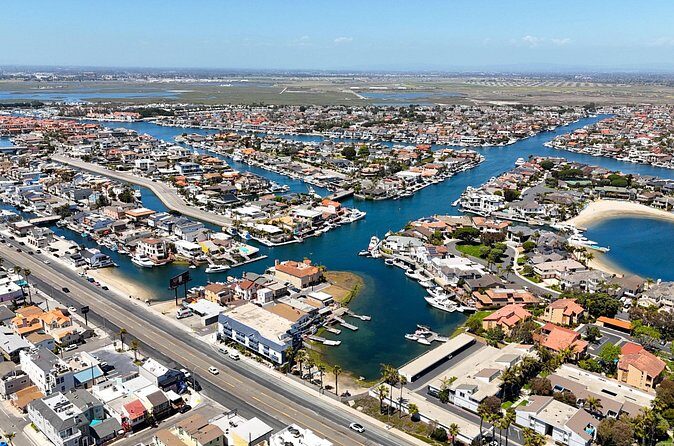 Stand-up Paddleboard Rentals Huntington Beach - Why Paddleboarding in Huntington Harbour?