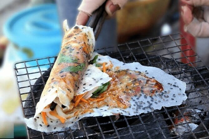 Street Food Adventure in Ho Chi Minh City - Navigating the Details: What Travelers Should Know