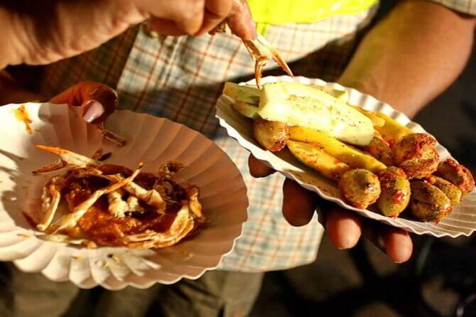 Streetfood Cycling Tour from Colombo - Food Sampling Highlights