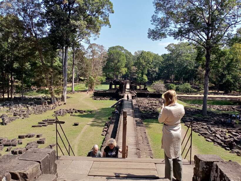 Sun Rise Small Group Day Tour in Temples of Angkor - The Value of the Tour