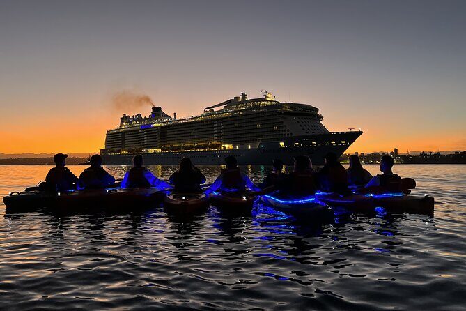 Sunrise Paddle Session on Syndey Harbour - Authentic Experiences and Genuine Value