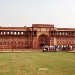 Sunrise Taj Mahal and Agra Day-Tour from New Delhi with Breakfast - The Experience: What to Expect on this Private Day Trip