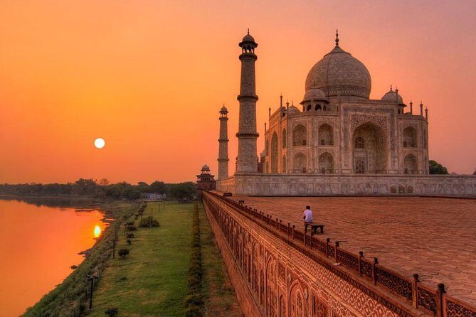 Sunrise Taj Mahal Tour From Delhi By Car - An In-Depth Look at the Tour Experience