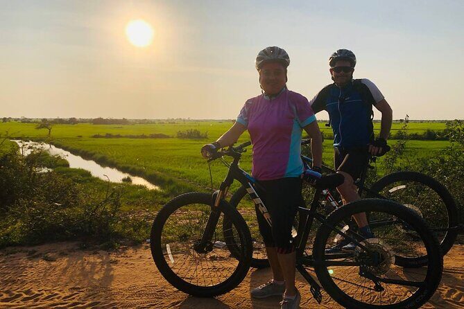 Sunset at Countryside - What Makes This Tour Stand Out?