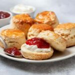 Sydney: Devonshire Tea Harbour Cruise with Live Commentary - The Commentary: Bringing Sydney’s Past to Life