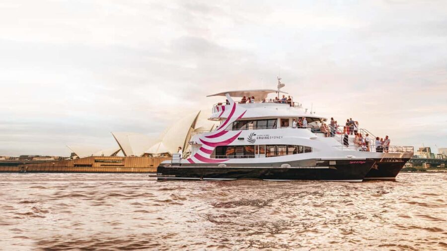 Sydney: Dinner Cruise with 3-Course Meal - The Itinerary in Detail