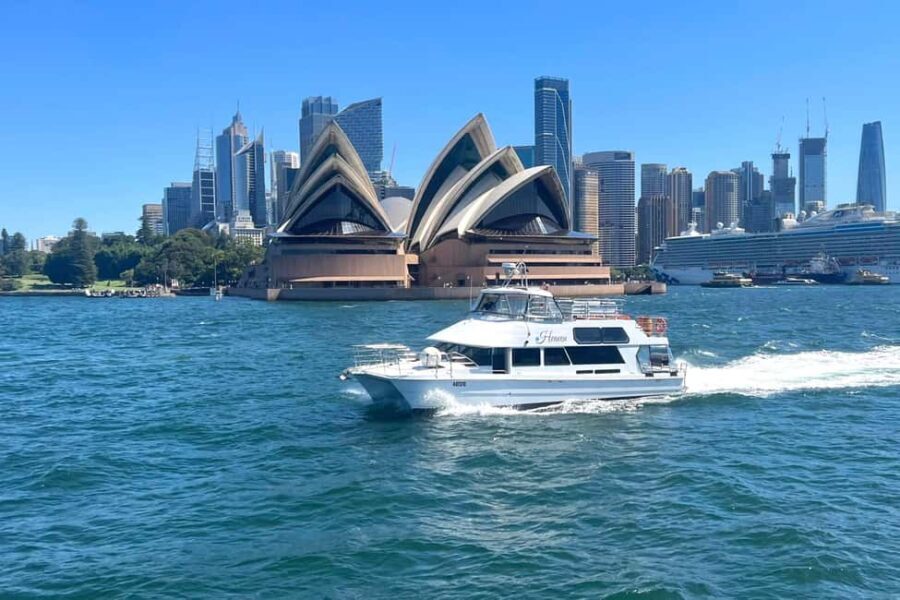 Sydney: Golden Glow Sunset Harbour Cruise with 1 Drink - The Experience: What to Expect
