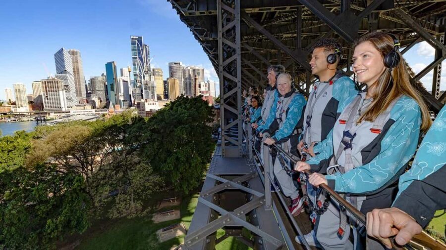 Sydney: Guided Daytime Summit Climb of Sydney Harbour Bridge - What to Expect on the Climb