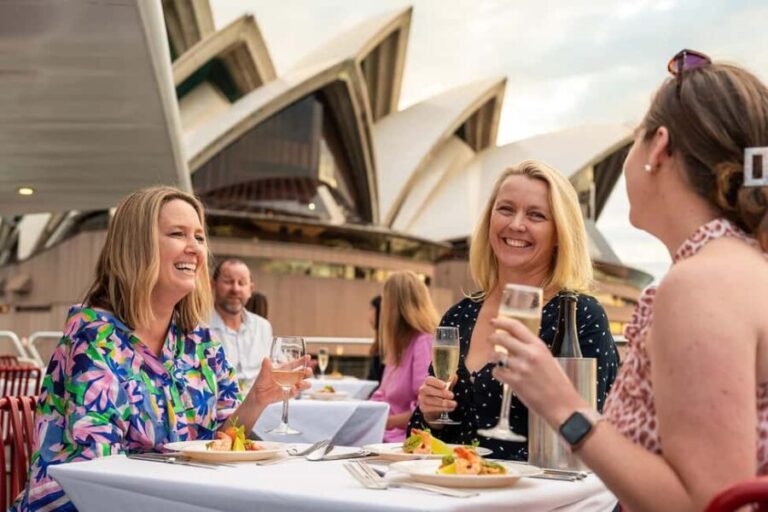 Sydney Harbour: 1.5-Hour Lunch Cruise - Gourmet Lunch: Quality and Variety