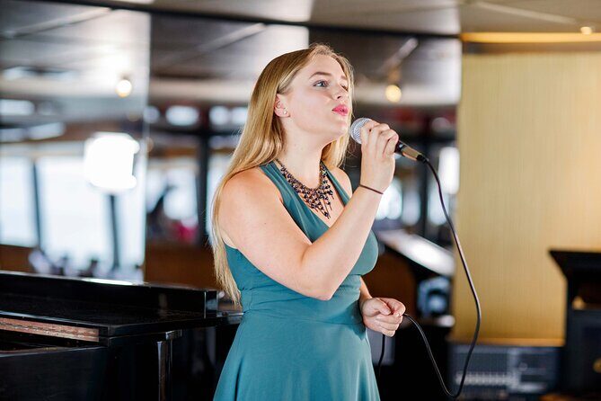 Sydney Harbour Starlight Dinner Cruise from Darling Harbour - The Sum Up