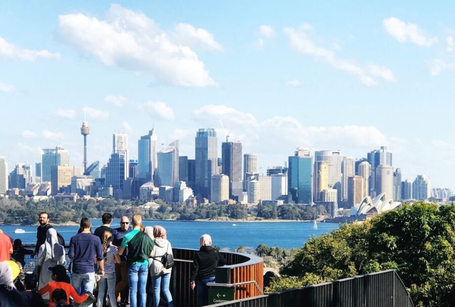 Sydney: Hop-on Hop-off Harbour Cruise with Commentary - Key Points