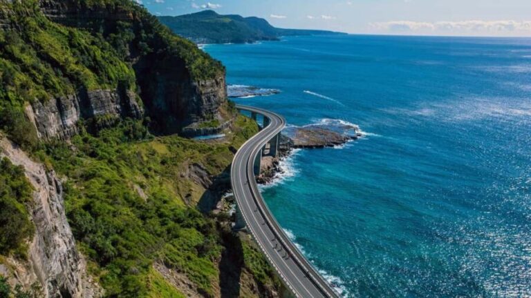 Sydney: Private South Coast, Highlands and Kiama Tour - Exploring the Itinerary: From Ocean Views to Geological Wonders