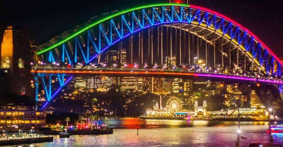 Sydney: Vivid Harbour Cruise with Canapes - Navigating the Itinerary and Landmarks