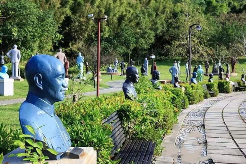 Taipei: Historical Republic of China Relics Guided Tour - What’s Included and What to Expect
