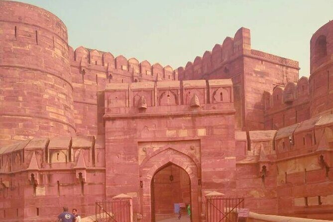 Taj Mahal, Agra Fort,Akbar's Tomb & Baby Taj Day Trip from Delhi - What Makes This Tour Stand Out