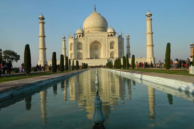 Taj Mahal and Agra Fort: Guided Day Tour from New Delhi - Lunch and Additional Comforts