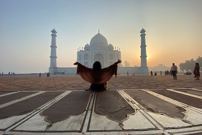 Taj Mahal skip the line luxury tour with guide - Practical Considerations and Value