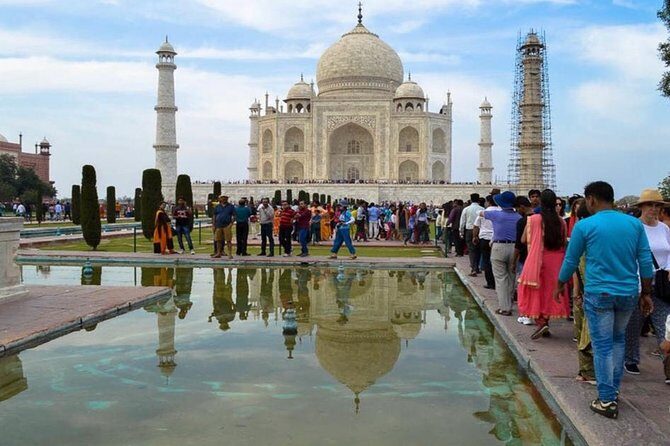 Taj Mahal Tour by Gatimaan Train/Rail All Inclusive - Frequently Asked Questions