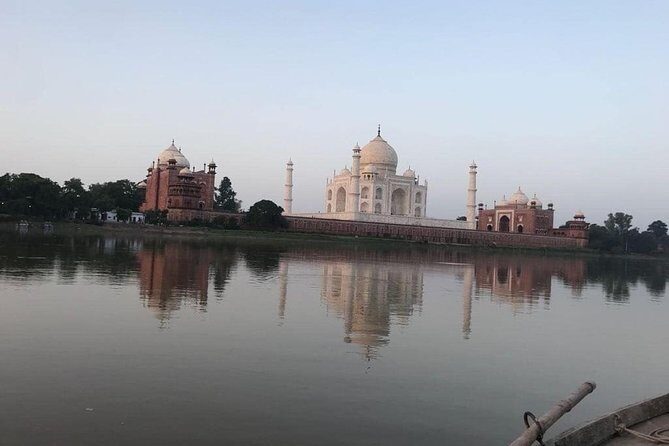 Taj Mahal with Fatehpur Sikri Tour By Car From Jaipur - The Journey to Agra and the First Stop: The Taj Mahal