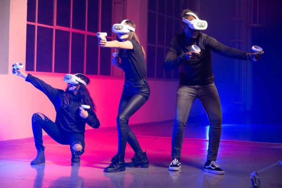 Takapuna: Free-Roaming Virtual Reality Multiplayer - Why This VR Experience Works