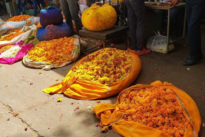 Take in the Beauty of an Early Morning with Fresh Flowers - Exploring Jaipur’s Oldest Flower Market