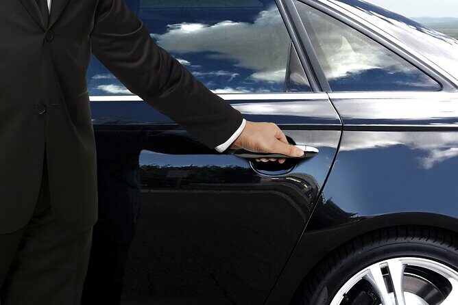Tampa Airport Car Services - The Ride Experience: Comfort, Punctuality & Professionalism