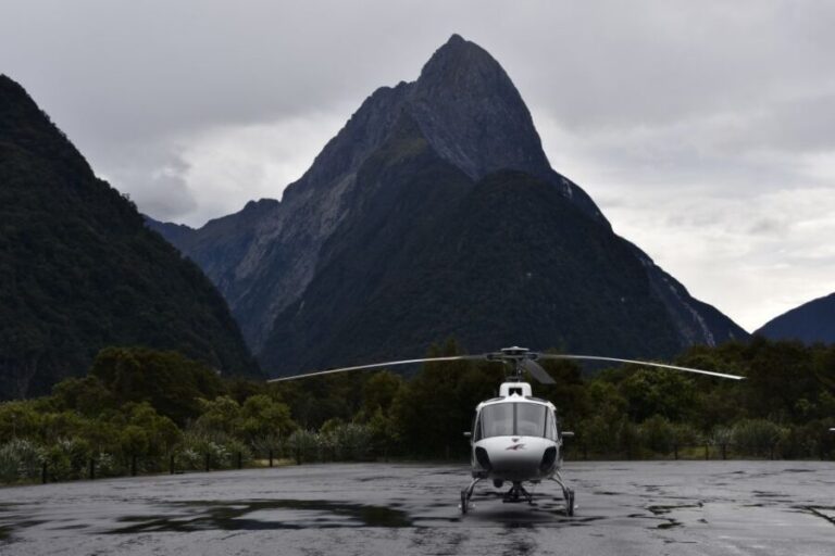 Te Anau: Milford Sound Scenic Flight with Lakeside Landing - The Landings and Their Significance