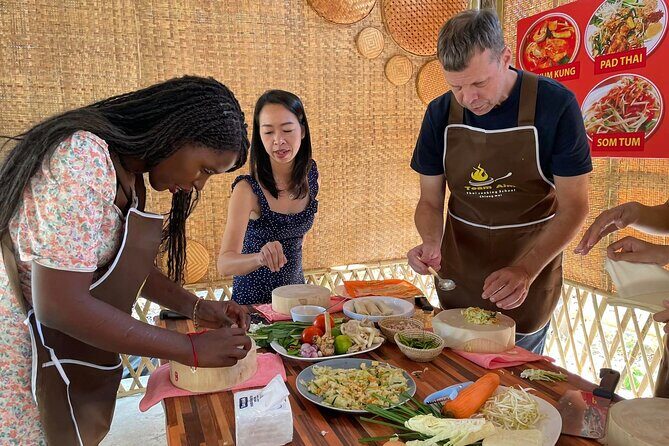 Team Aim Thai Cooking School (#1 Cooking Class in Chiang Mai) - The Classroom Environment and Group Size