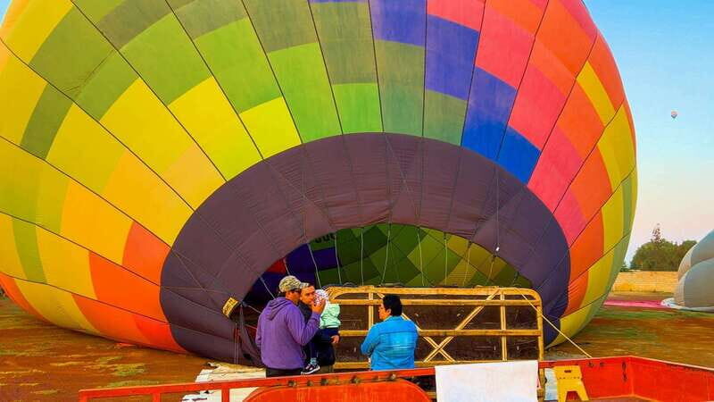 Teotihuacan: Hot Air Balloon Ride with Breakfast & Transport - The Flight and Landing: What You Can Expect