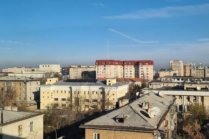 The best of Bishkek walking tour - What to Expect from Your Guide and the Experience