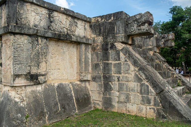 The best tour in Chichén Itzá, Valladolid and Cenote - Transportation & Guides