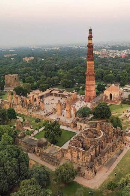 The Complete Delhi Experience: Full-Day Car Tour - An Introduction to Delhis Rich Heritage in a Day