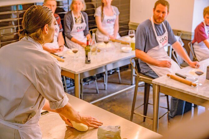 The Italian Way: Pizza and Gelato Class with Unlimited Wine - A Deep Dive into the Florence Pizza and Gelato Class