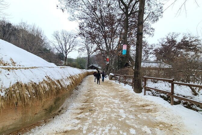 Timeless Fusion: Korean Folk Village, Fortress, Starfield Library - Authentic Experiences Shared by Other Travelers