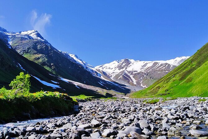 Tirath Expedition: Trek to the Tirath Hans Kund & Saketi Top(4280m) - A Deep Dive into the Trek Experience