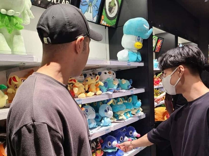 Tokyo: Anime, Manga and capsule toy Tour in Shibuya - What Makes This Tour Special