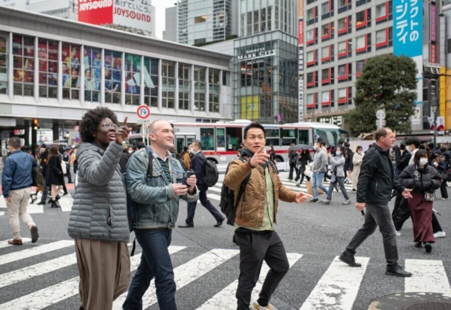 Tokyo: Custom Hidden Gems & Highlights Tour with Local Guide - Who Should Opt for This Tour?