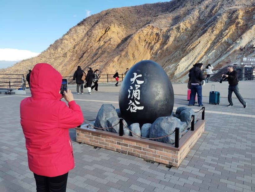 Tokyo: Day Trip to Hakone by Train with Lake Ashi Cruise - FAQs