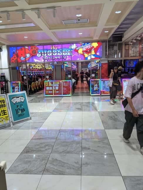 Tokyo Shinjuku : Private Walking Night Tour with Pachinko - An In-Depth Look at the Itinerary