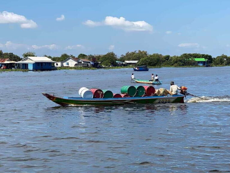 Tonle sap, Kompong Phluk (Floating village) Private Tour - Who Should Consider This Tour?