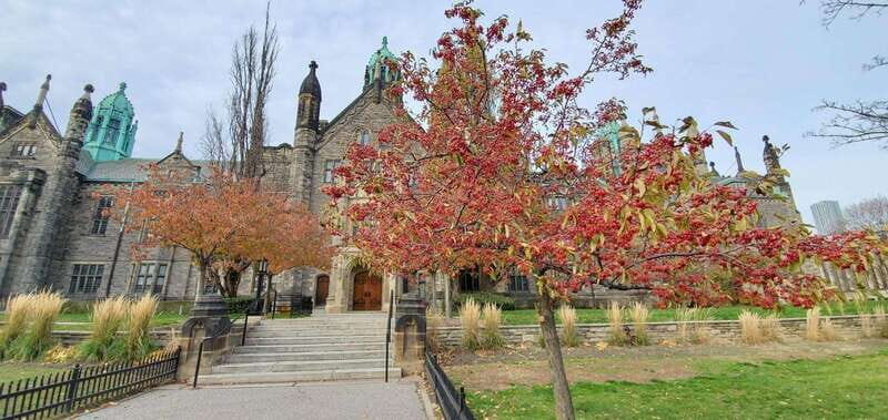 Toronto: Highlights Drive and Walking Tour - The Distillery District: Victorian Architecture at Its Best