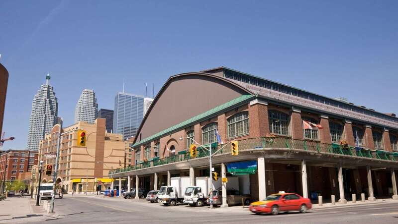 Toronto: Highlights & Hidden Gems Private Tour With a Local - The Itinerary in Practice