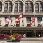 Toronto Highlights Walking Tour with CN Tower & Harbour Boat Ride - What Does This Tour Offer for the Price?