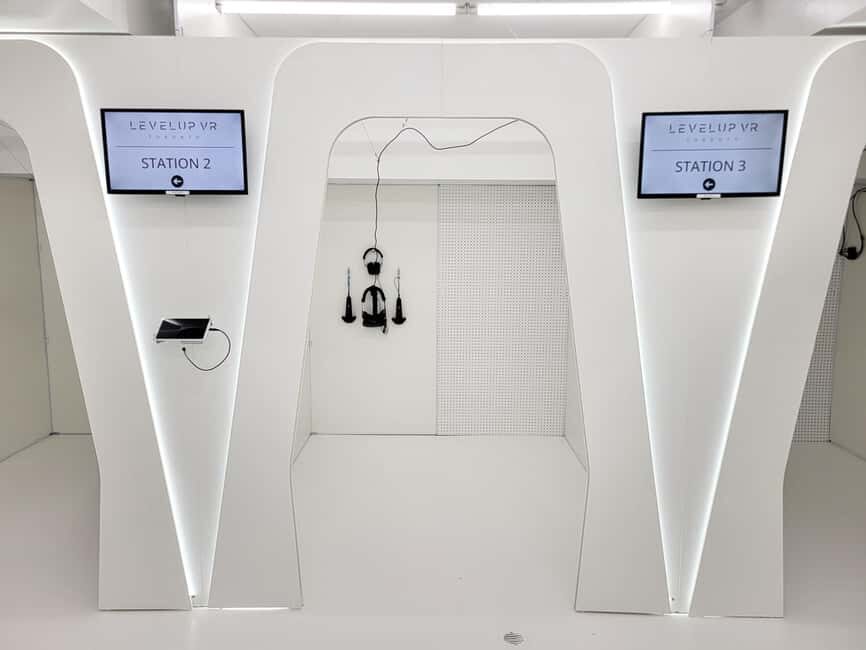 Toronto: Immersive Virtual Reality Arcade Experience - The Games and Experiences