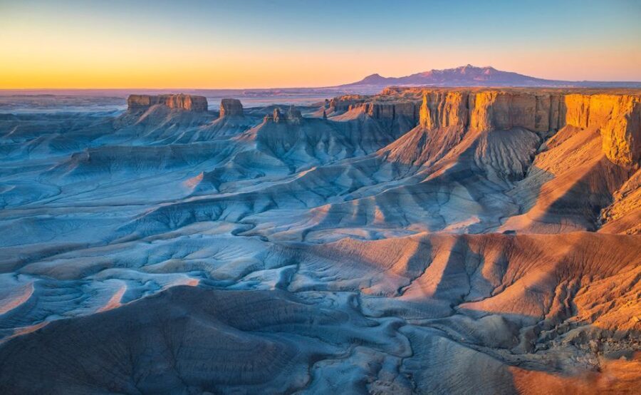 Torrey: Moonscape, Factory Butte, and Capitol Reef Park Tour - Who Should Consider This Tour?