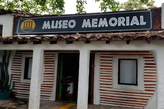 Tour to the Hacienda Nápoles Theme Park - The Long Journey Back