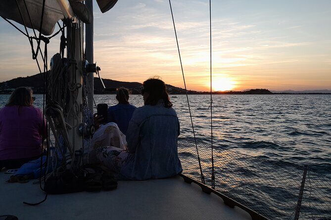 Townsville Sunset Sail Cruise Boat Tour Charter Hire Sailing Hire - What’s Included and What’s Not