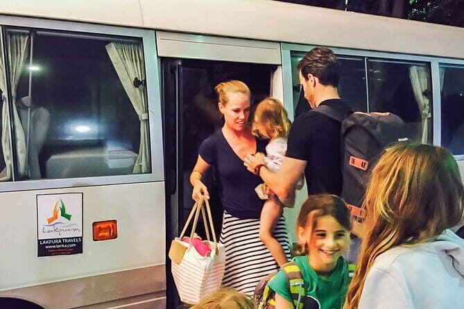 Transfer between Colombo Airport (CMB) and Hotel Mamas Galle Fort, Galle - The Breakdown of the Experience
