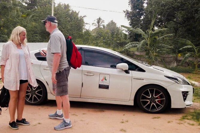 Transfer between Colombo Airport (CMB) and The Grand Tamarind Lake, Kataragama - What to Expect from the Experience